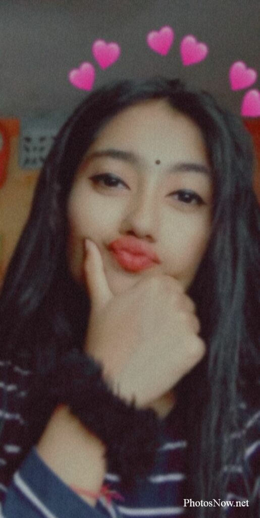 [1500+] Real Girl Pic, DP, Photos, Pictures & Wallpapers (NEW 2025) - PhotosNow