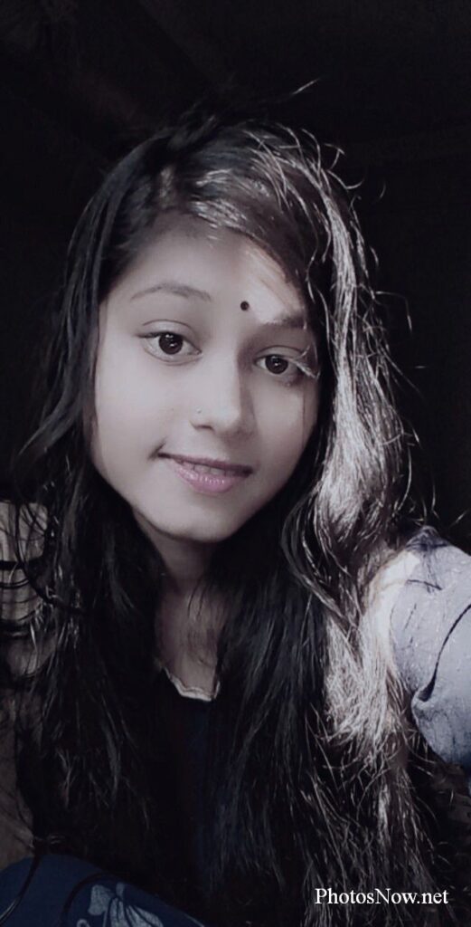 [1500+] Real Girl Pic, DP, Photos, Pictures & Wallpapers (NEW 2025) - PhotosNow