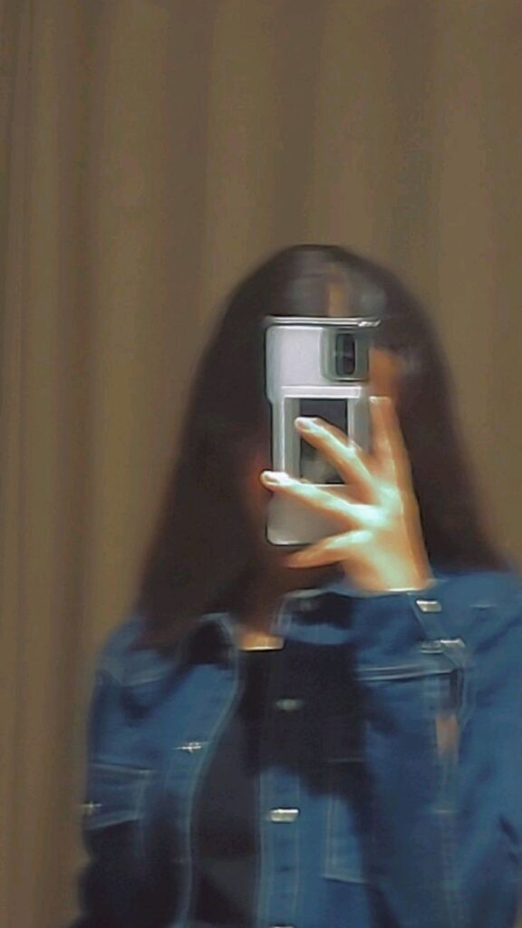 [1020+] Hidden Face DP for Girls, Pics, Images & Photos (2025)