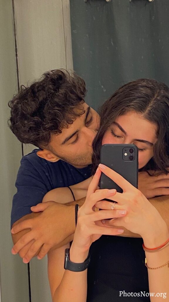 [1085+] Couple DP, Pics, Images, Photos, Pictures & Wallpapers (NEW ...