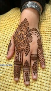 [845+] Simple & Easy Mehndi Designs For Girls Front and Back Hand (2025 ...