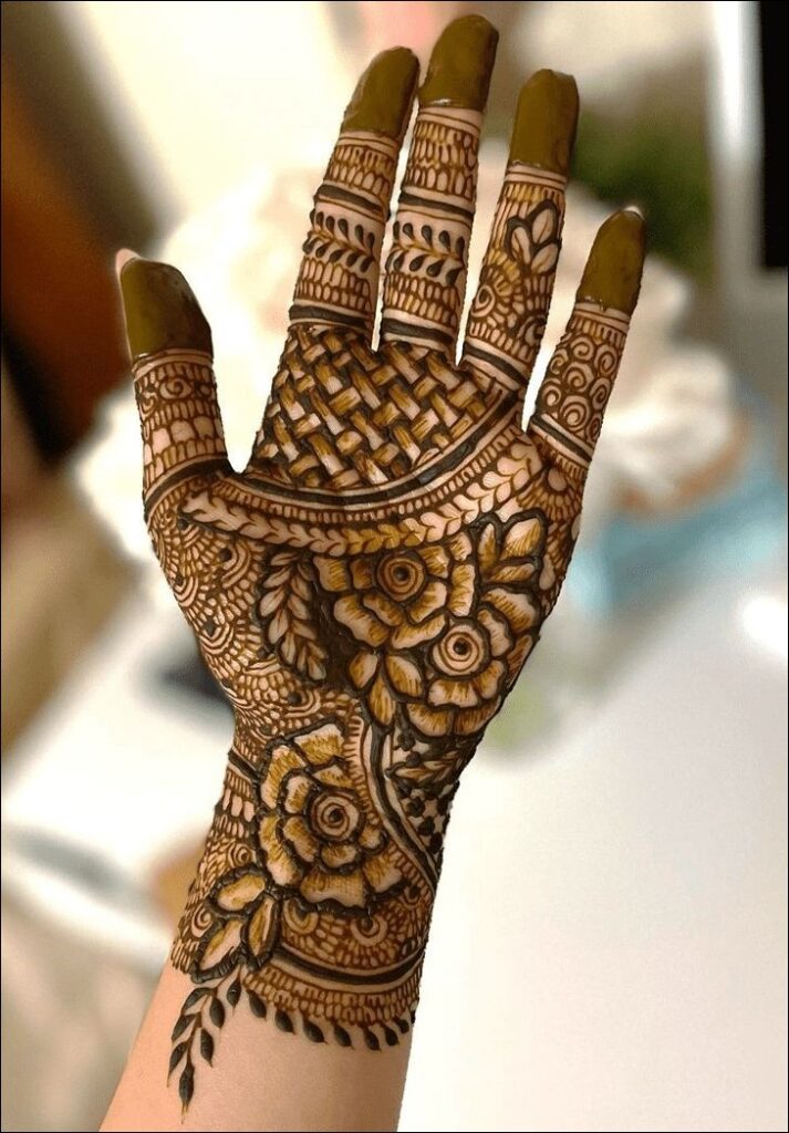 [845+] Simple & Easy Mehndi Designs For Girls Front and Back Hand (2025 ...