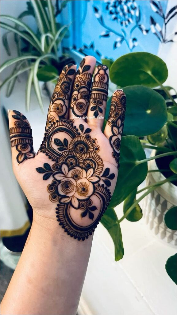 [845+] Simple & Easy Mehndi Designs For Girls Front and Back Hand (2025 ...