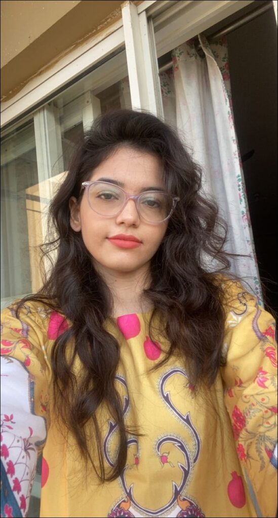 [1500+] Real Girl Pic, DP, Photos, Pictures & Wallpapers (NEW 2025) - PhotosNow