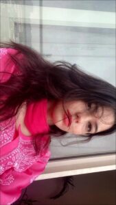 [1500+] Real Girl Pic, DP, Photos, Pictures & Wallpapers (NEW 2025) - PhotosNow